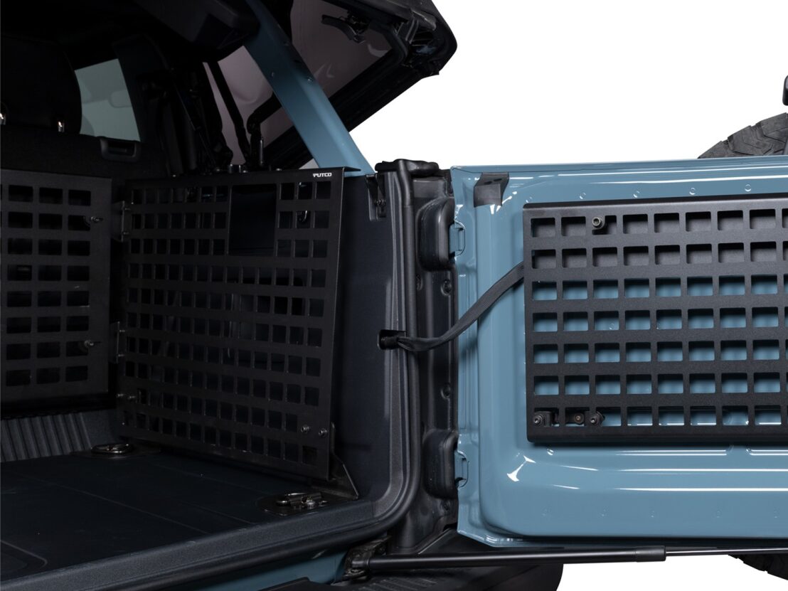 Bronco 2024-2025 MOLLE Panel - RH | Accessories | Ford.com