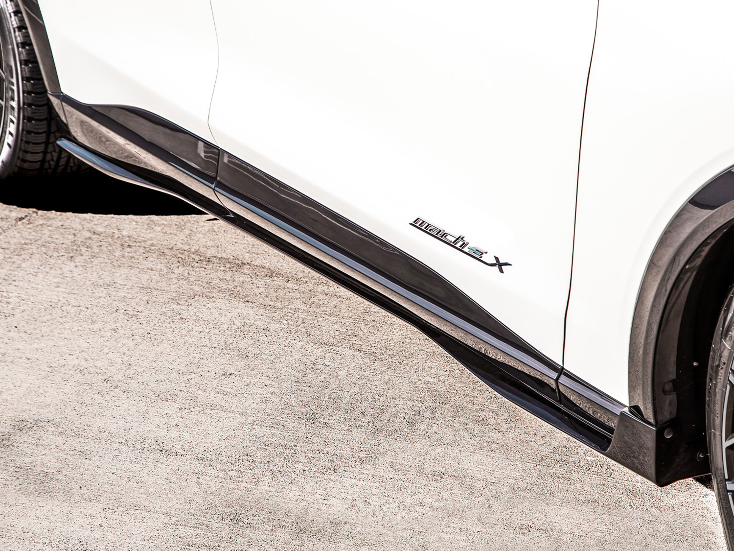 Mustang Mach-E 2021-2026 Air Design® Gloss Black Lower Side Rocker ...