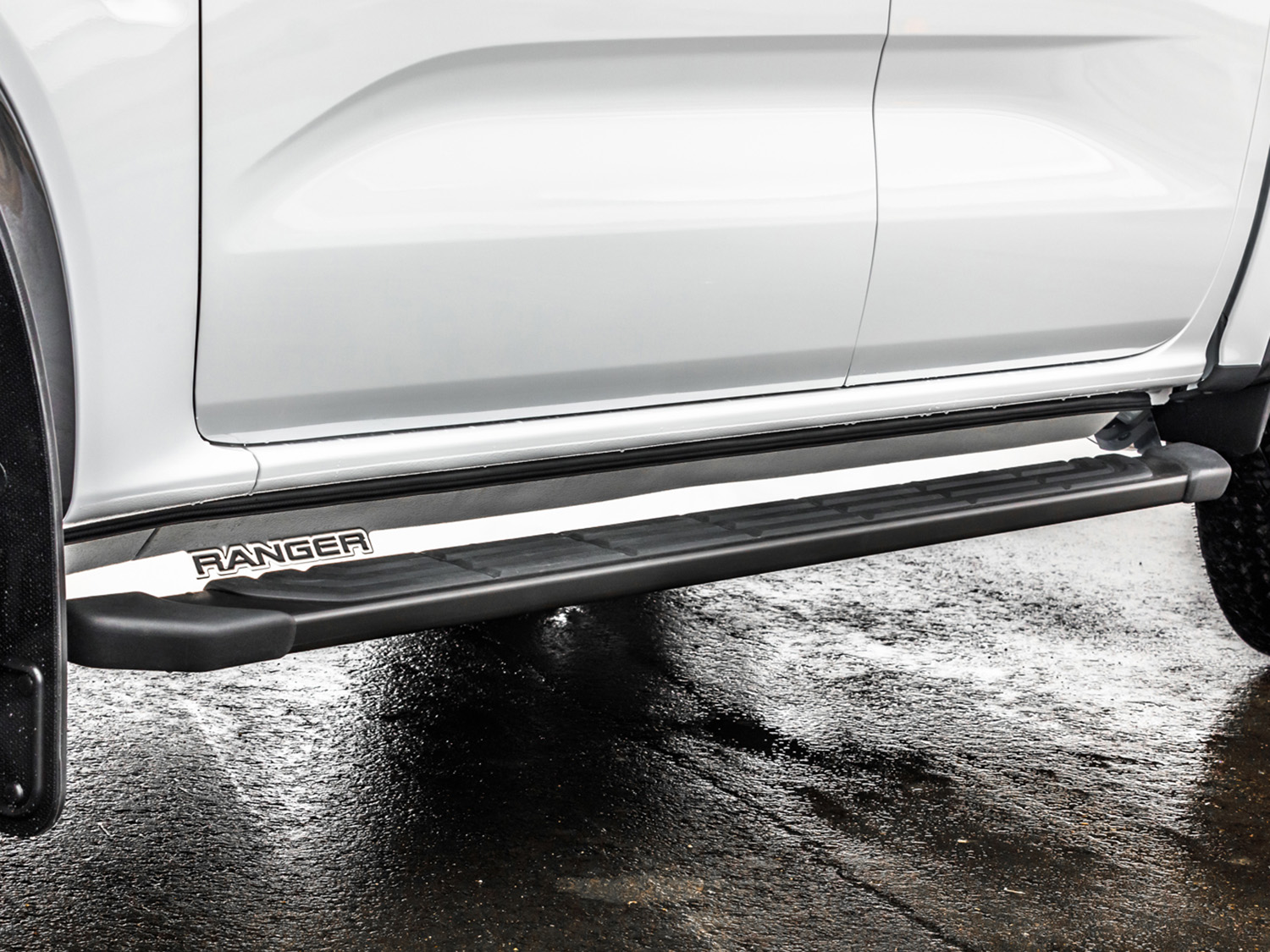 Ranger 2024-2025 Crew Cab Stainless Steel Step Bar Filler | Accessories ...