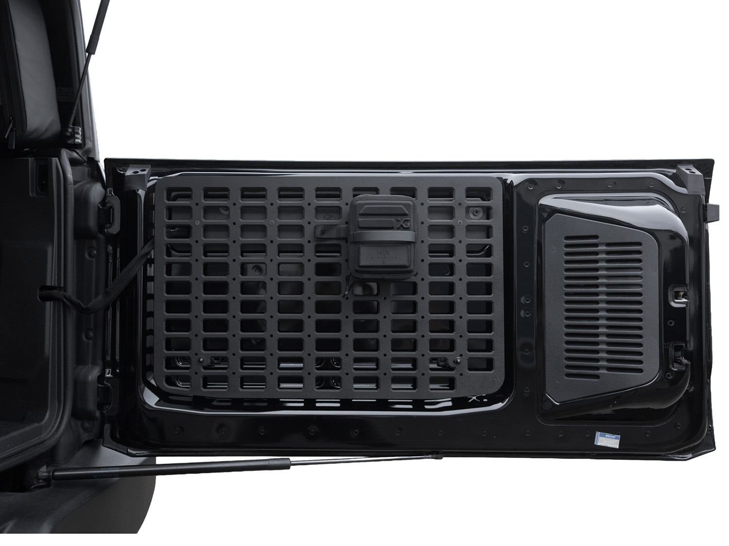 Bronco - M5 Magnetic MOLLE Mount System w/Magnetic Latch | Accessories ...